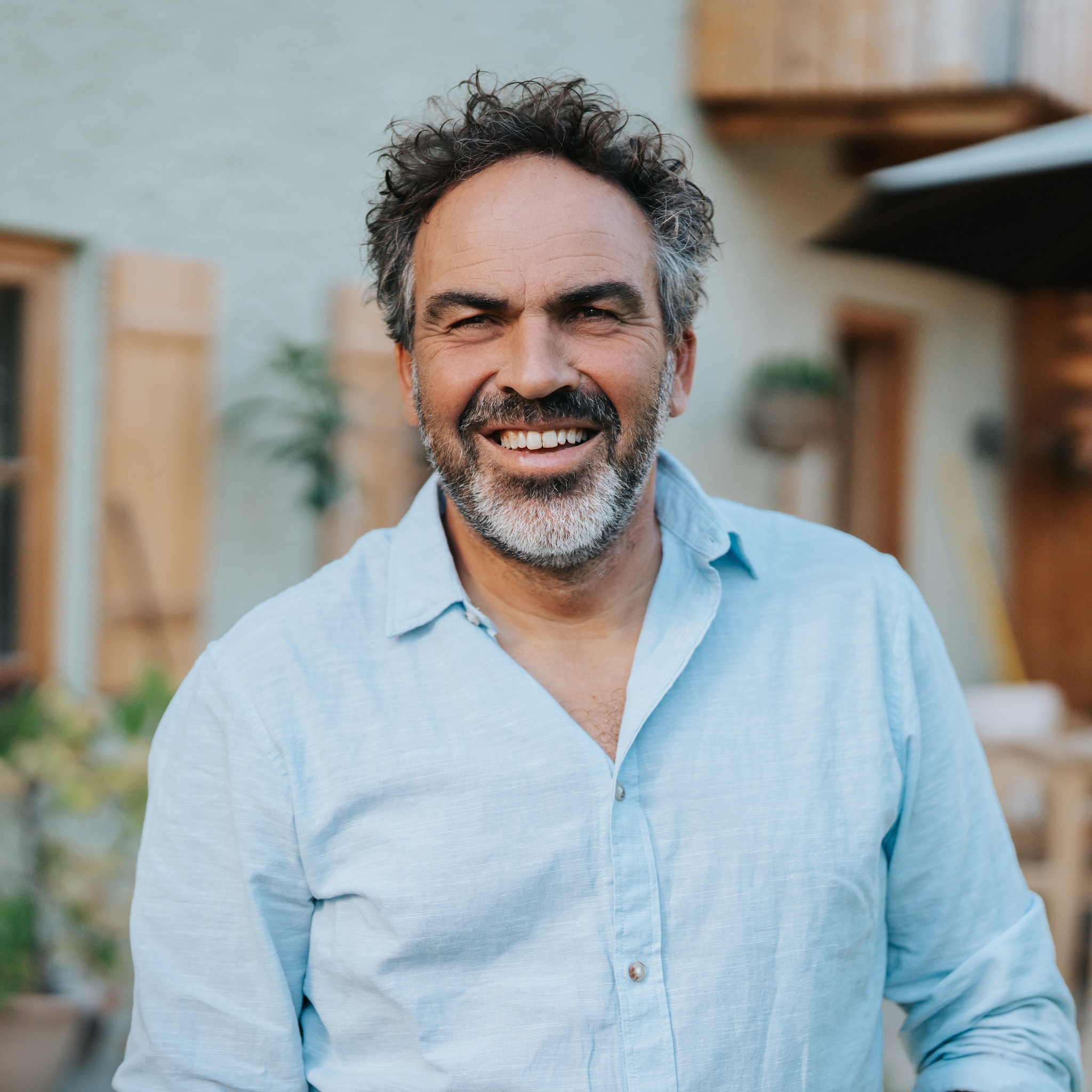 Zien: zó zag ‘Winter Vol Liefde’-Klaas eruit zonder baard